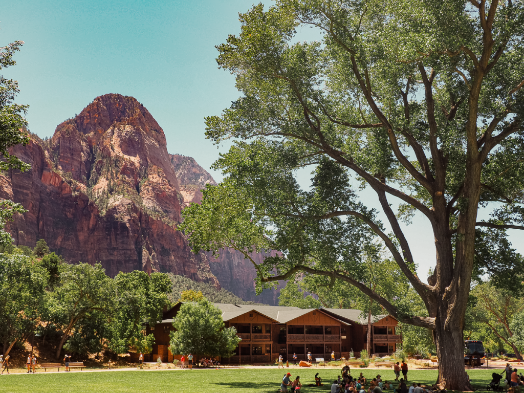 Ultimate Zion National Park Itinerary for 2 Days - Traveling Found Love